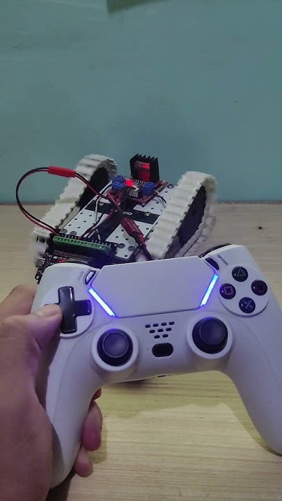 Esp32 tank rc #electronics #arduino #electric #esp32 - YouTube