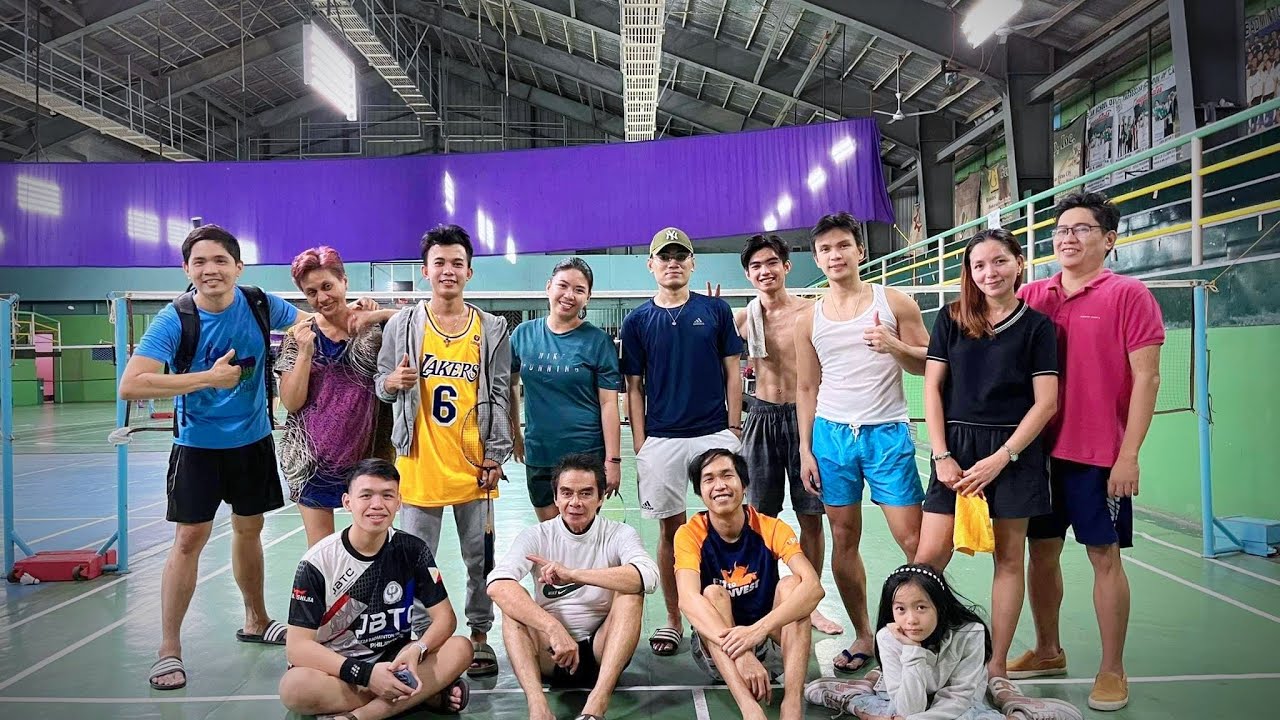 mixed doubles with Bob, Precious and Vincent - YouTube