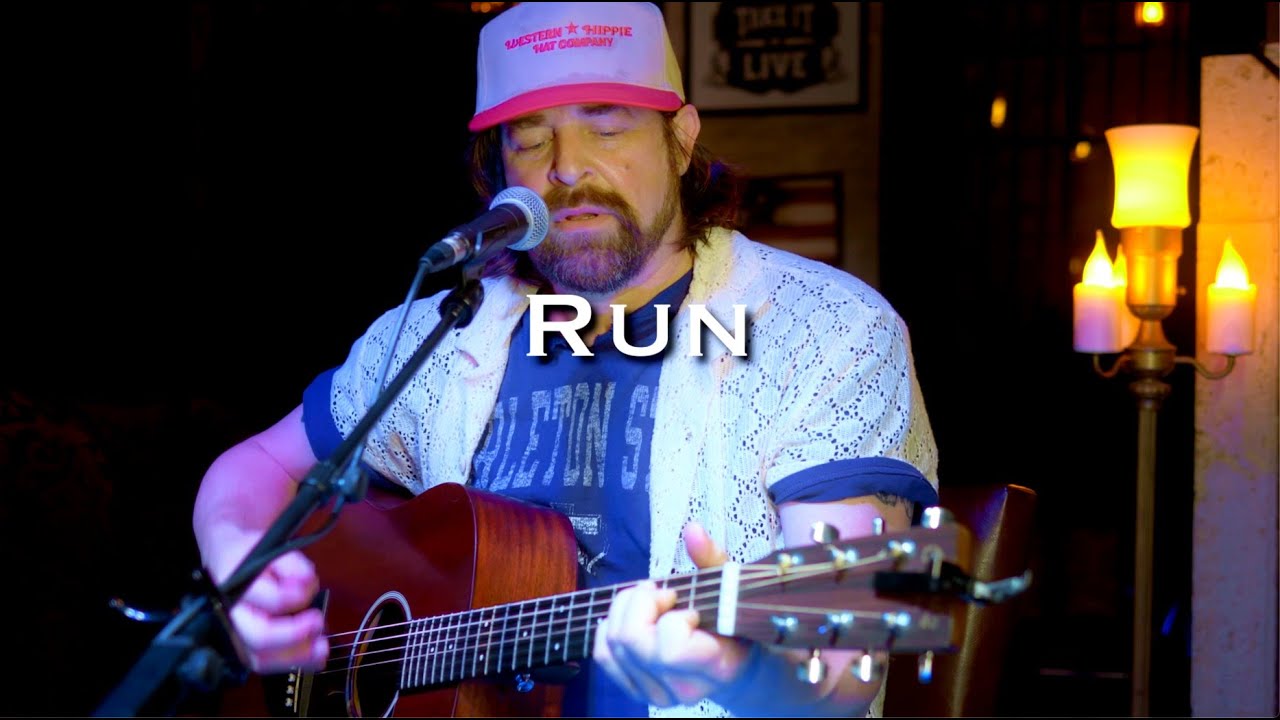 Run | Buck Fuffalo | Saloon Sessions - YouTube