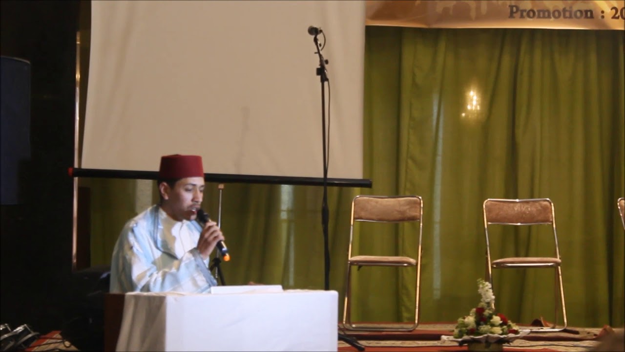 ceremonie de remise de diplome ispits marrakech - YouTube