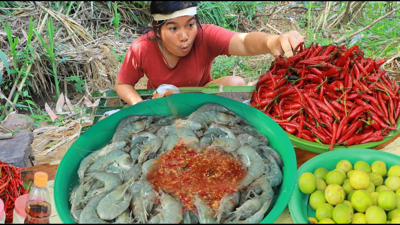 survival in the rainforest - shrimp recipe with lemon and spicy - YouTube