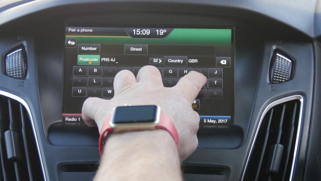 How to set the Sat Nav on the Sync System in a 2016 Ford Focus Zetec S ...