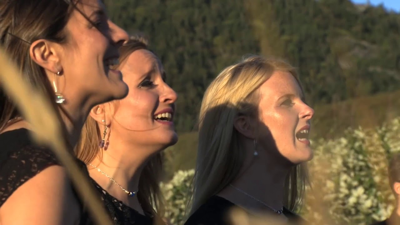 Remembrance Day Assembly Brookside Intermediate 2020 - YouTube