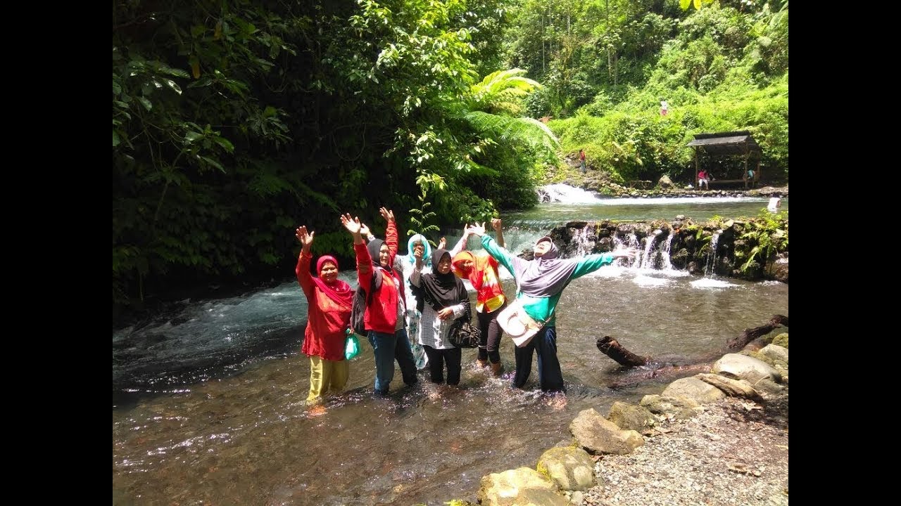 Wisata Alam Air Terjun Telunjuk Raung, Surga Kecil di Kaki Gunung Raung ...