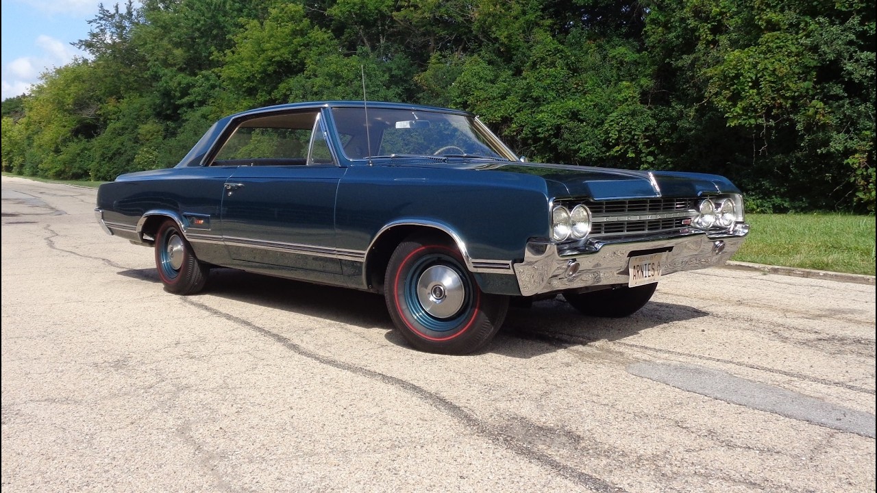1965 Oldsmobile Cutlass Supreme 442