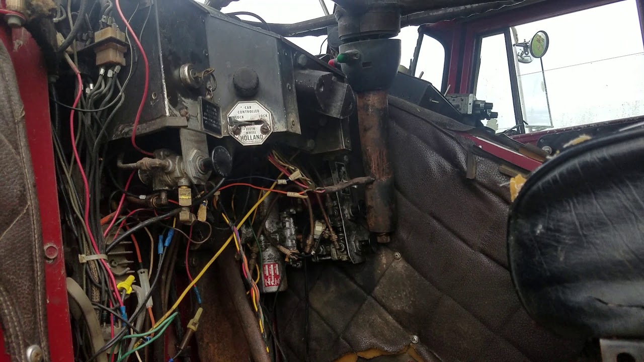 1972 Diamond REO cabover first time running in 10 years - YouTube