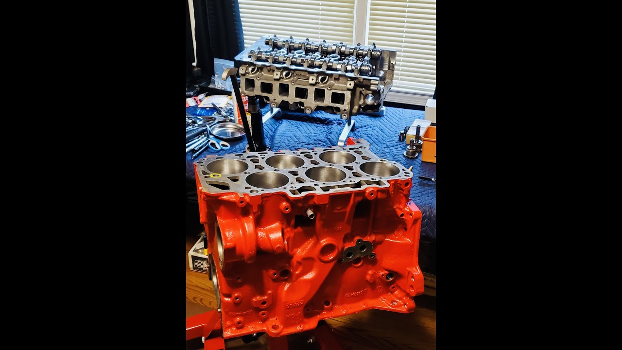 VR6 R36 Cylinder Head Cleaned & Assembled,The Block prep and painted ...