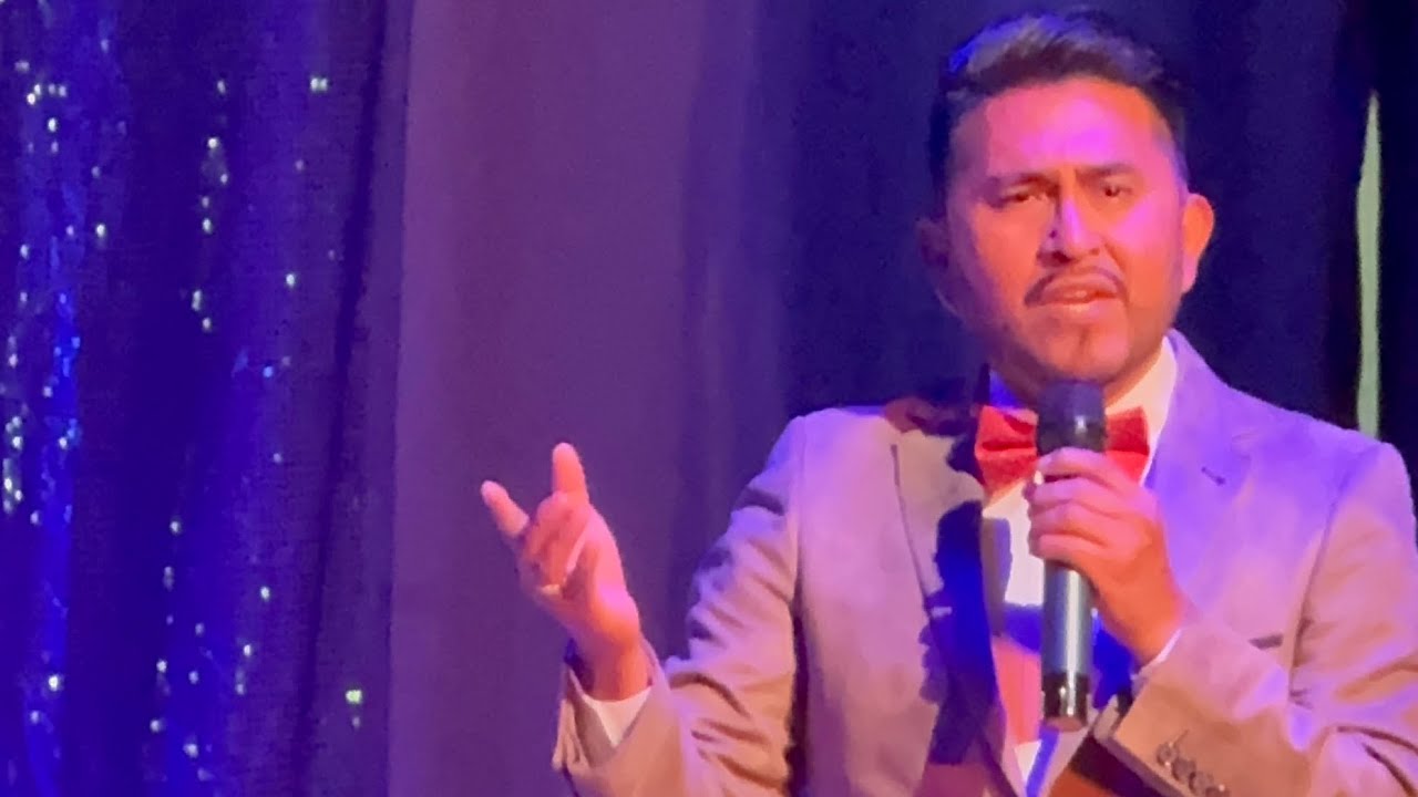 Perfume de gardenias La Sonora Santanera interpreta Tito Fidel Martínez ...