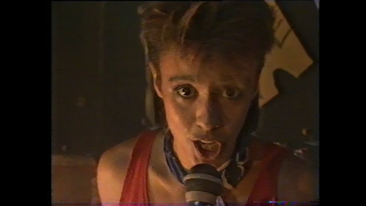 Electric Pandas - Big Girls (1984) - YouTube