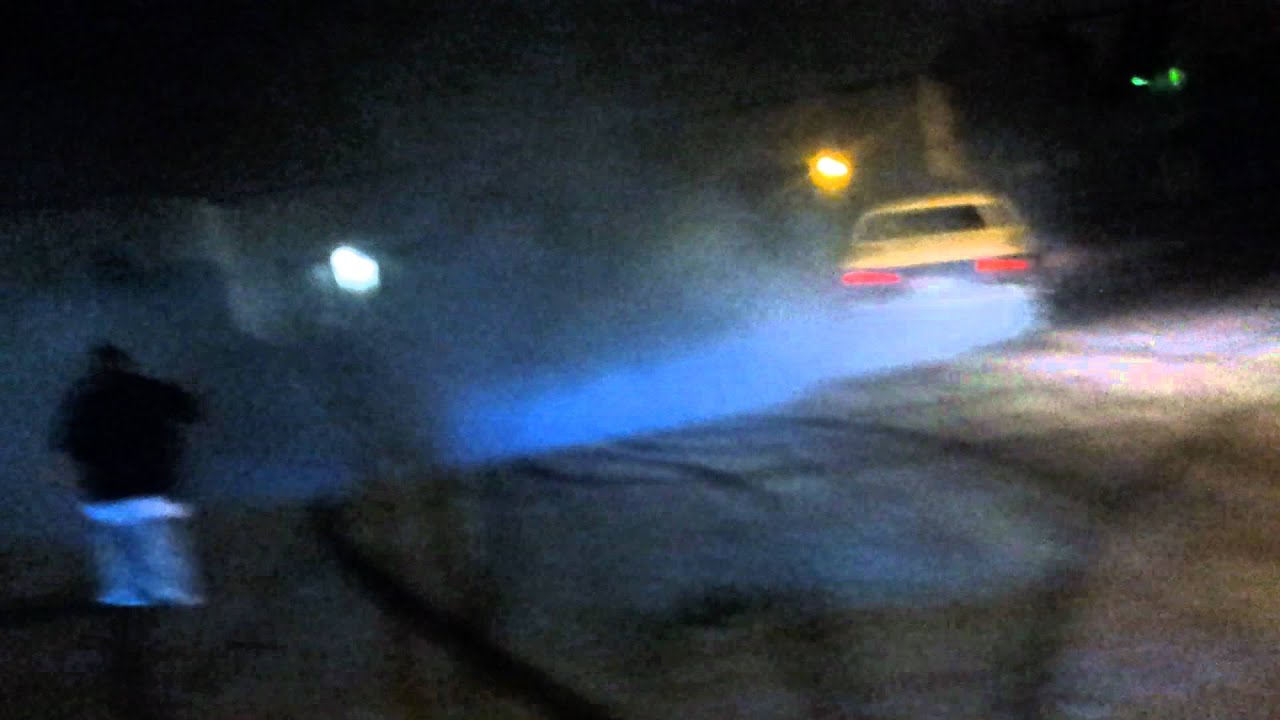 Burnout & donuts pt2 - YouTube