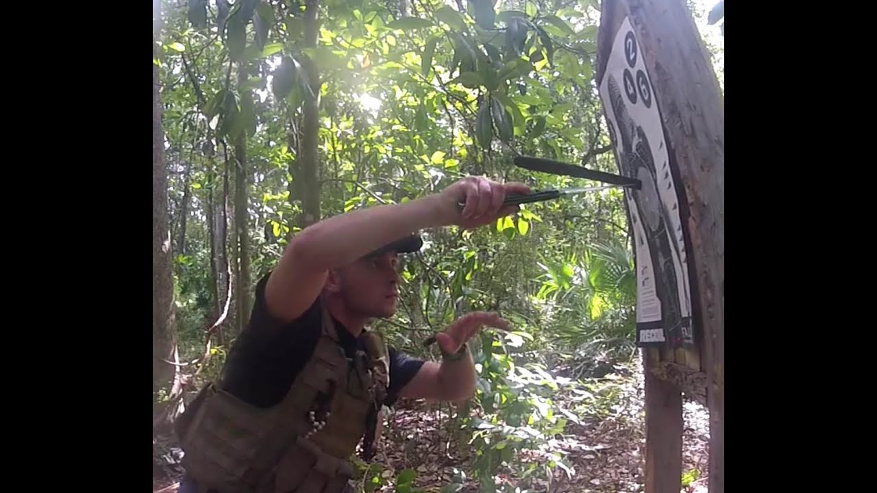 Backhand Knife Throwing (Expendables Style) - YouTube