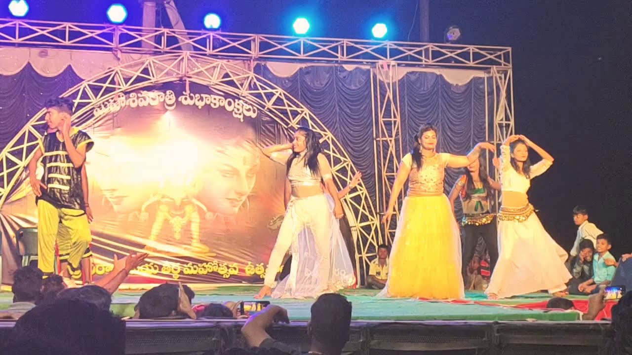 Village stage dance - YouTube