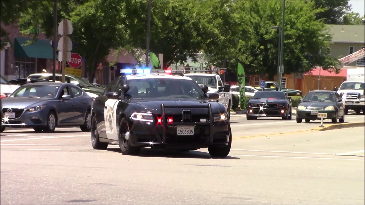 "Move To The Right" PA Use - CHP Dodge Charger Responding Code 3 - YouTube