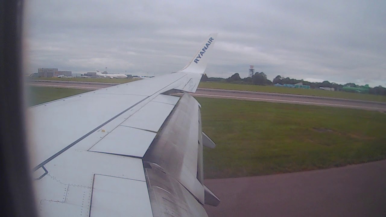 Ryanair hard landing at Stansted London - YouTube