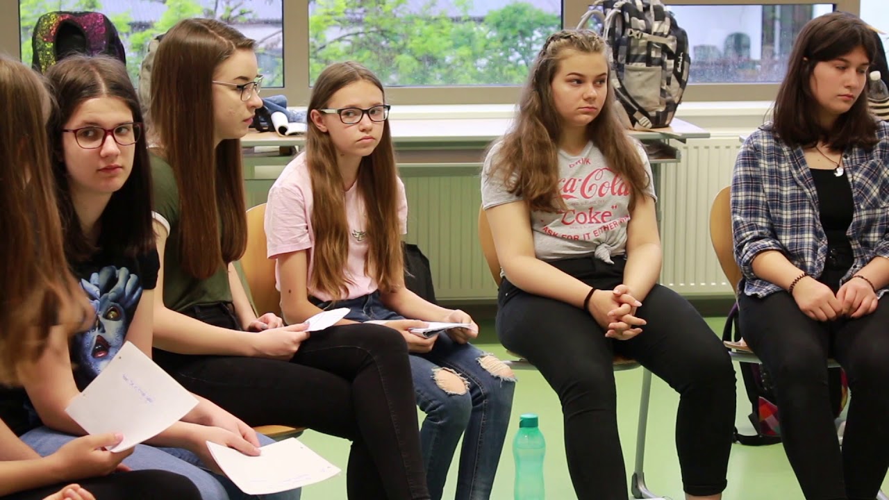 Interview mit Frau Maria Hess - YouTube