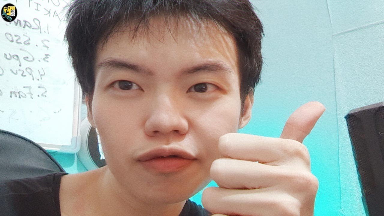 malas buat thumbnail dan mau bahas apa ya berita apa ya soal komputer ...