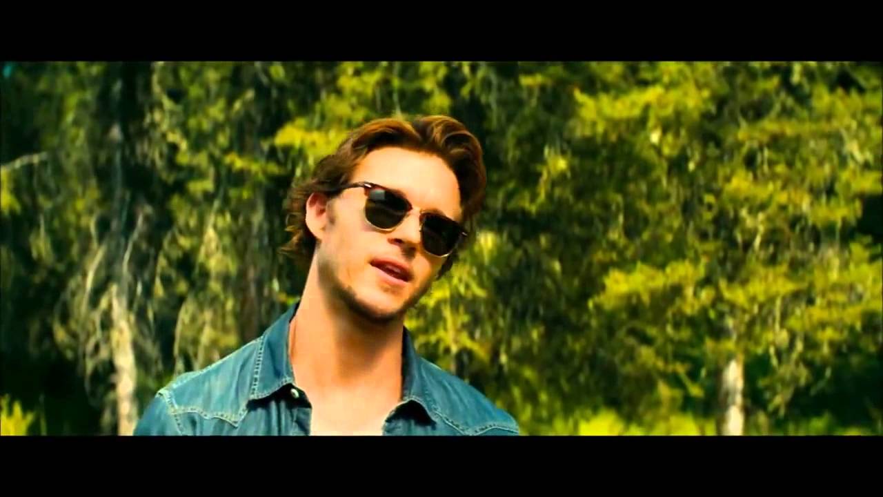 THE RIGHT KIND OF WRONG Trailer HD (TwoMovies.name) - YouTube