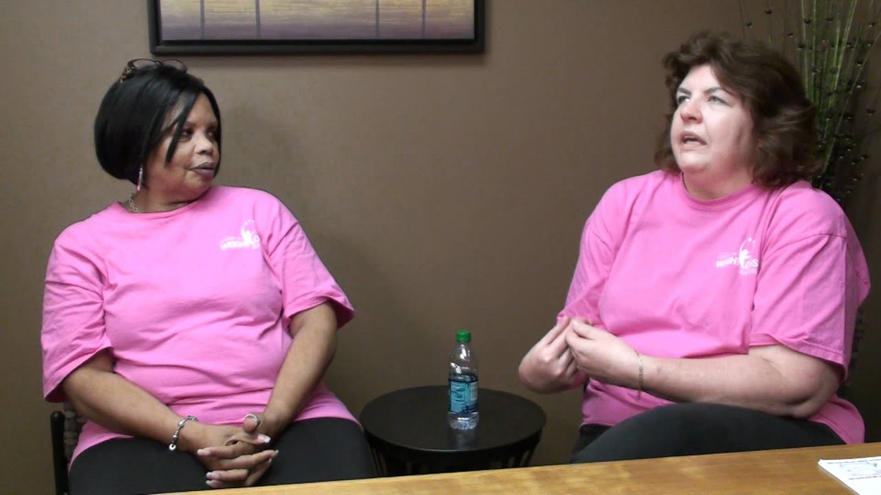 Meet the Pink Team-Slim Down Show Down - YouTube