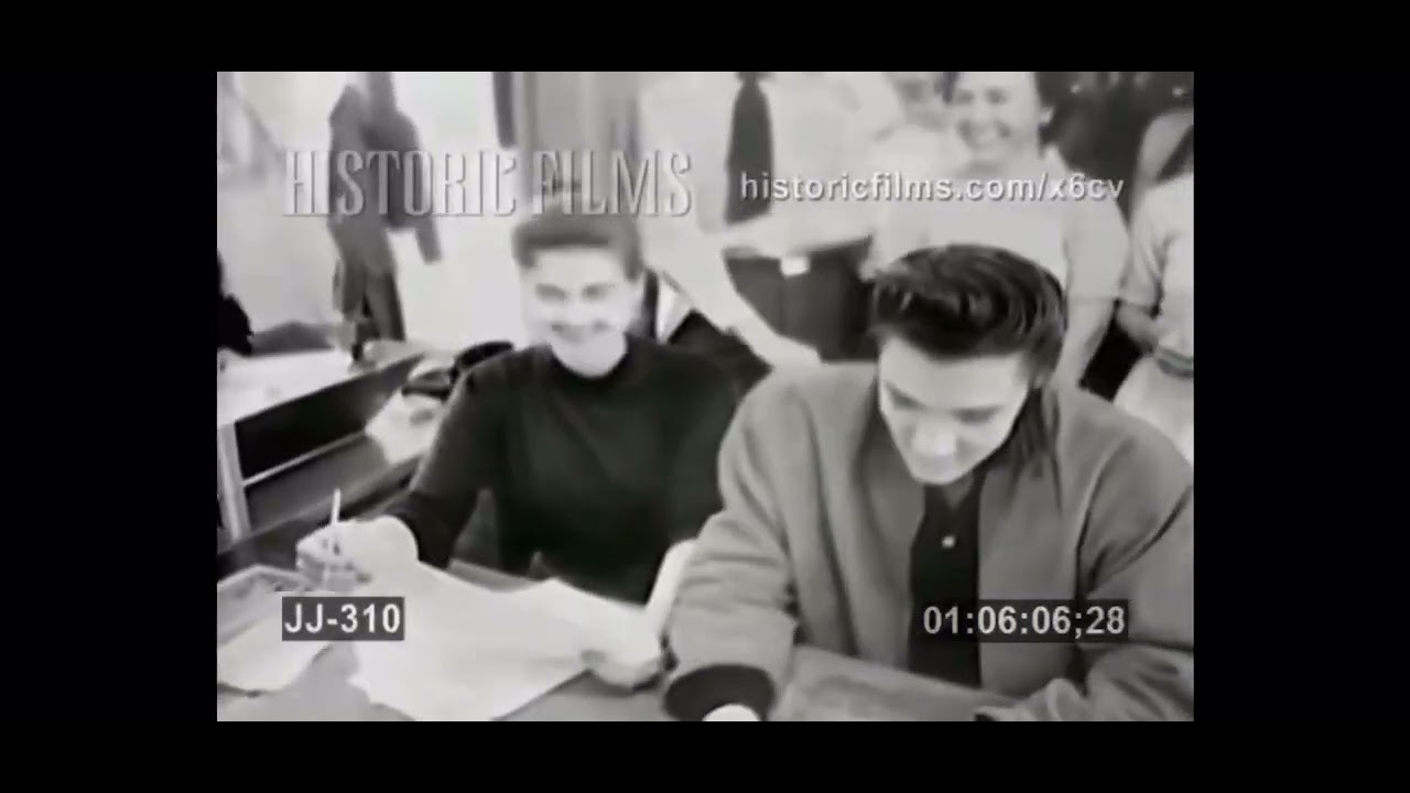 Rare Elvis Presley Jan 4,1957 - YouTube