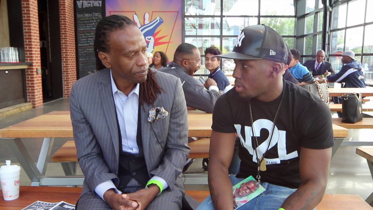 BOXING 396 PRESENTS Episode 93 PERFORMANCE OF THE YEAR Tevin Farmer at ...