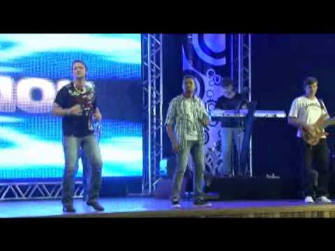 MUSICAL CALMON - QUANDO ME APAIXONEI - Caravana Canta Sul em Erechim RS ...