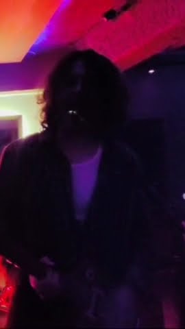 Fragmento de “Lobos” en Morrison Búnker #poprock #music #rock # ...