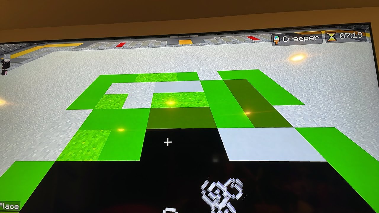 CL and LF USA is live! Playing Minecraft Hive Part1 - YouTube