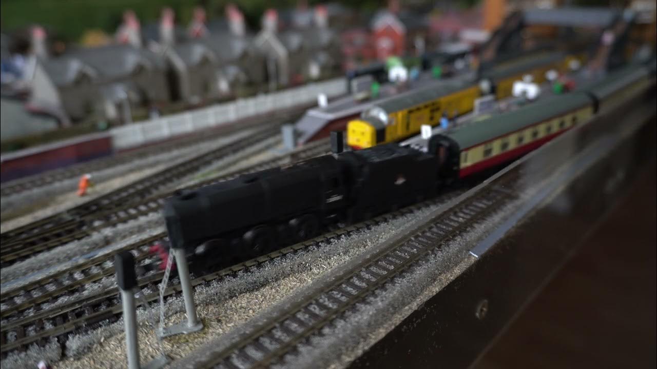 SR Q1 class, going around the Snowdrop line - YouTube