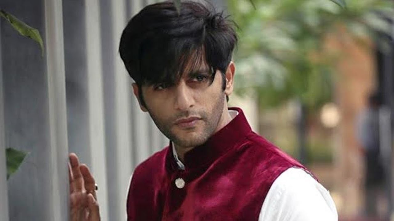 WOW! KARANVIR BOHRA करेंगे अब इस SHOW को HOST | KARAN TURNS HOST - YouTube