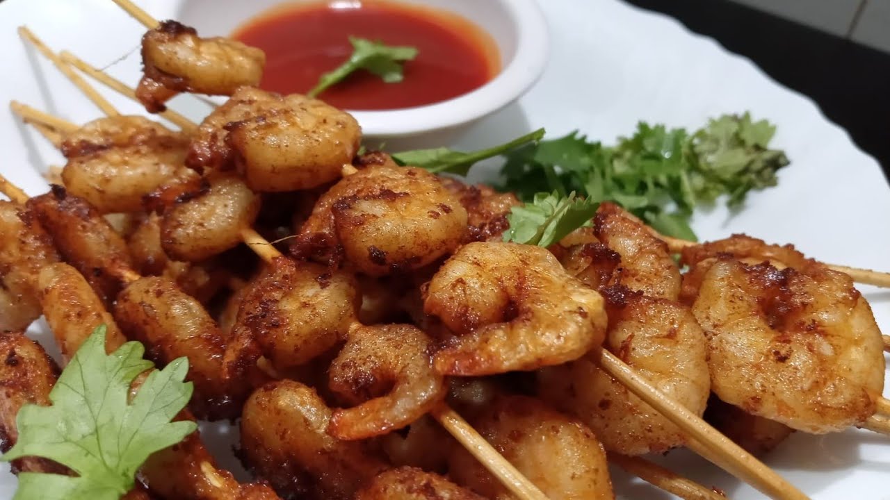 Fried Jhinga (Prawns) by Lubna's Food Recipe - YouTube