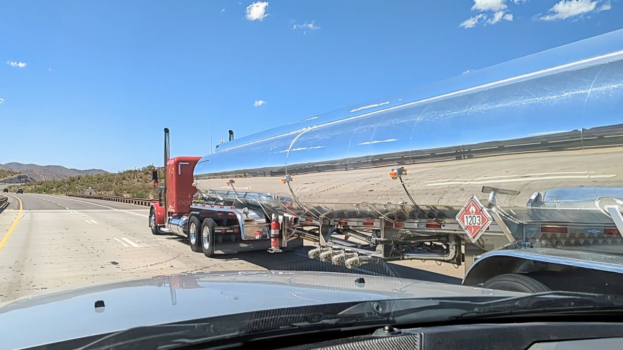 Highway Haulers -- Diamond Trucking Peterbilt 389 #355 And Beall Fuel ...