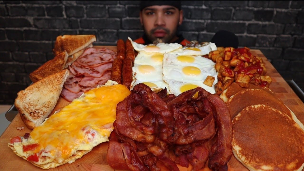 (ASMR NO TALKING) ULTIMATE BREAKFAST MUKBANG - YouTube