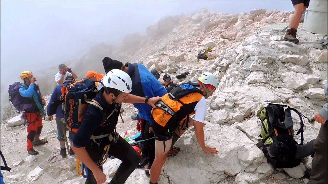 Janez Cankar - Tek s Poljanske doline na Triglav - YouTube