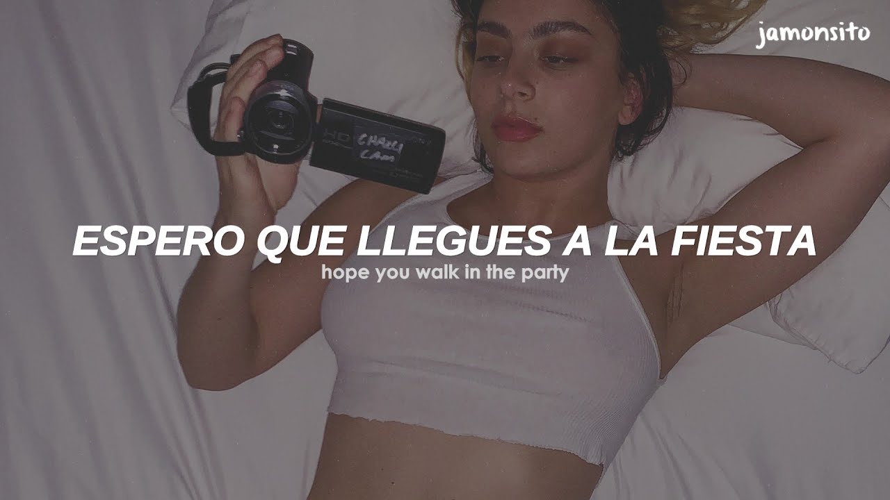 Charli xcx - party 4 u (sub español + Lyrics) - YouTube