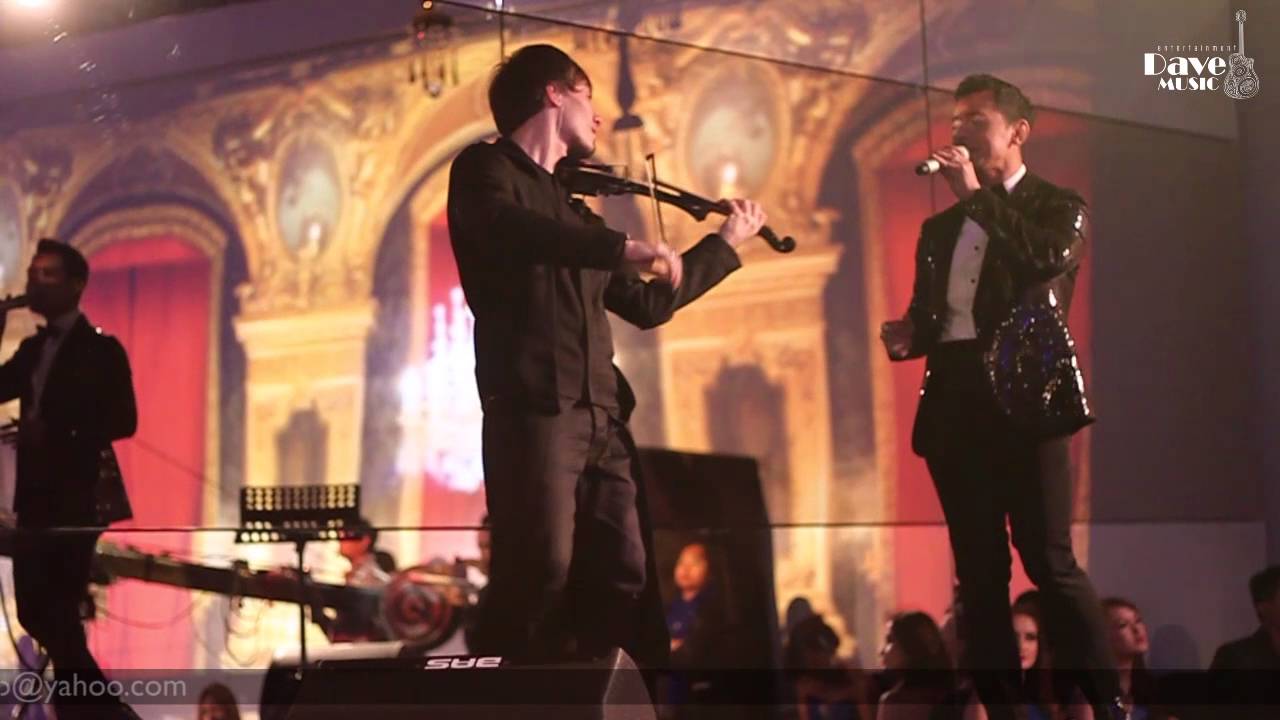 Daniel Christianto & Dimitriev - Viva La Vida (Cover) Live @ Kempinski ...