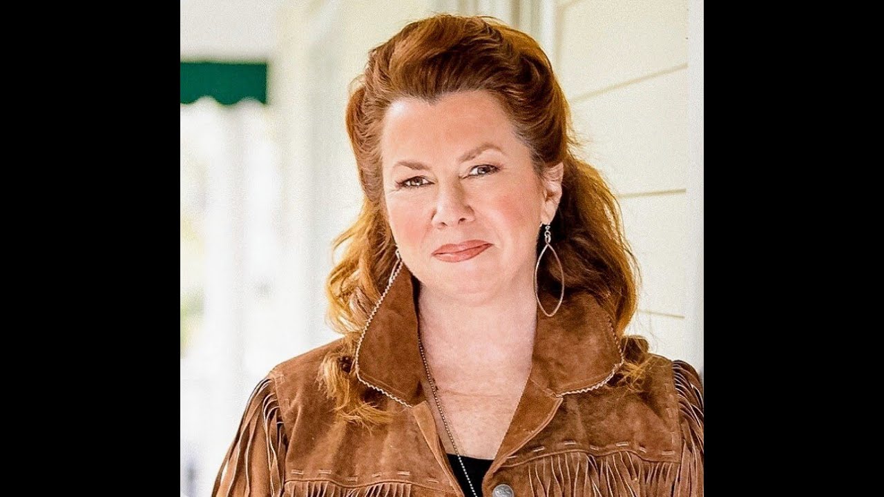 Greg has a fun conversation with talented actress and comedian, Siobhan ...