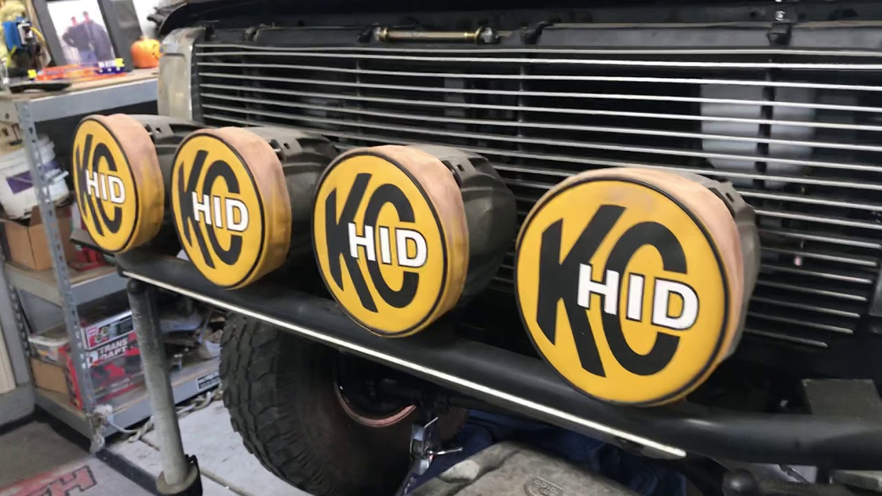 Ford bronco prerunner - YouTube