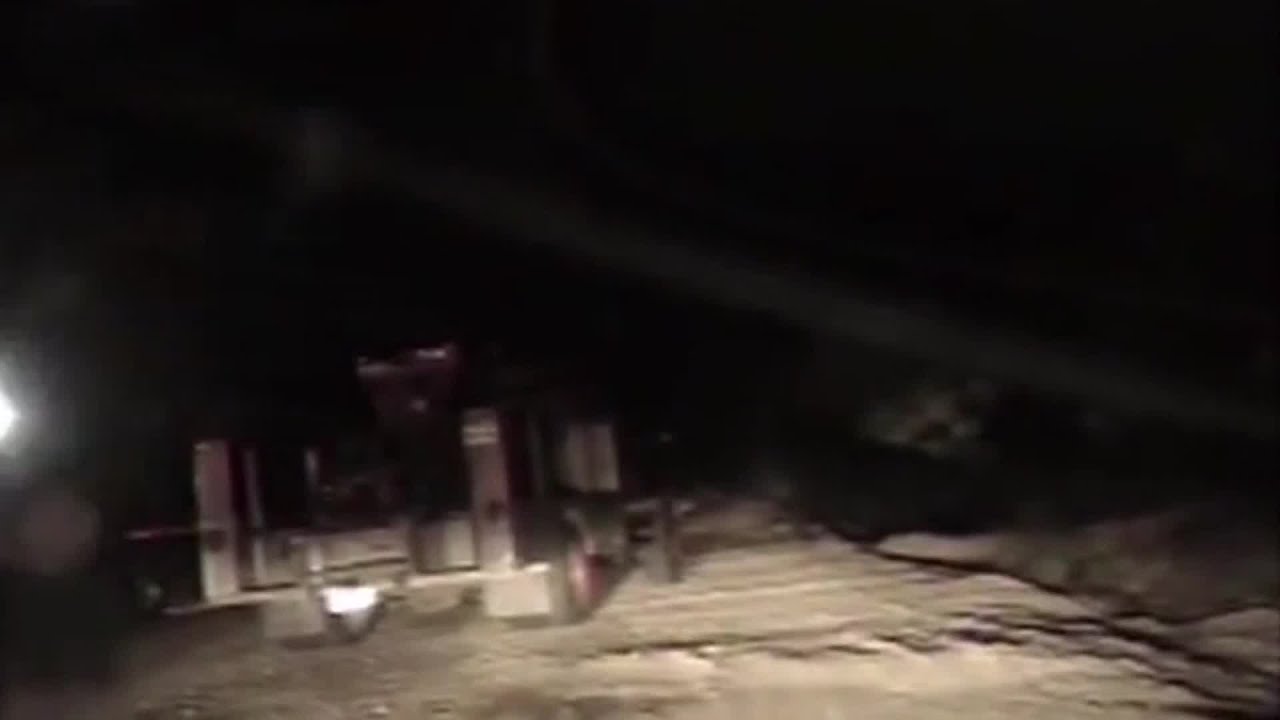 Police Release Dash Cam Video Of Naked Randy Travis Arrest - YouTube