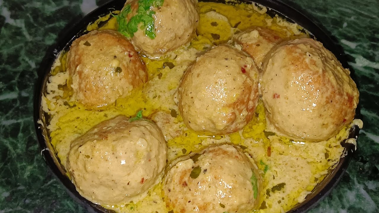 chicken ke malai kofte with white gravy.#views #viral - YouTube