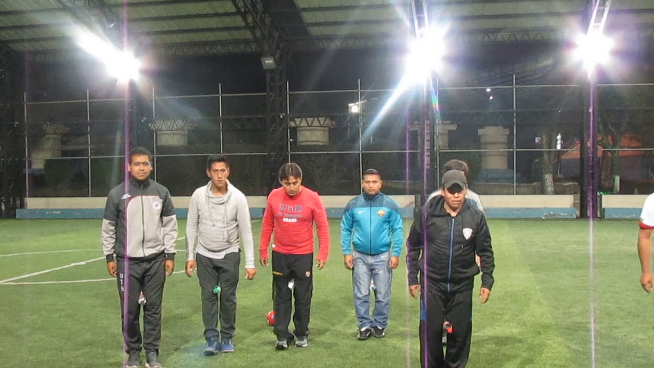 EDISON QUIMBIAMBA - YouTube