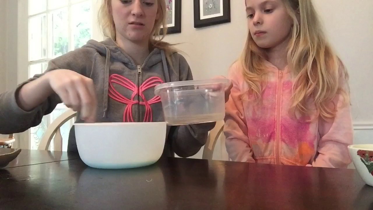 How to make slime! With my sister - YouTube