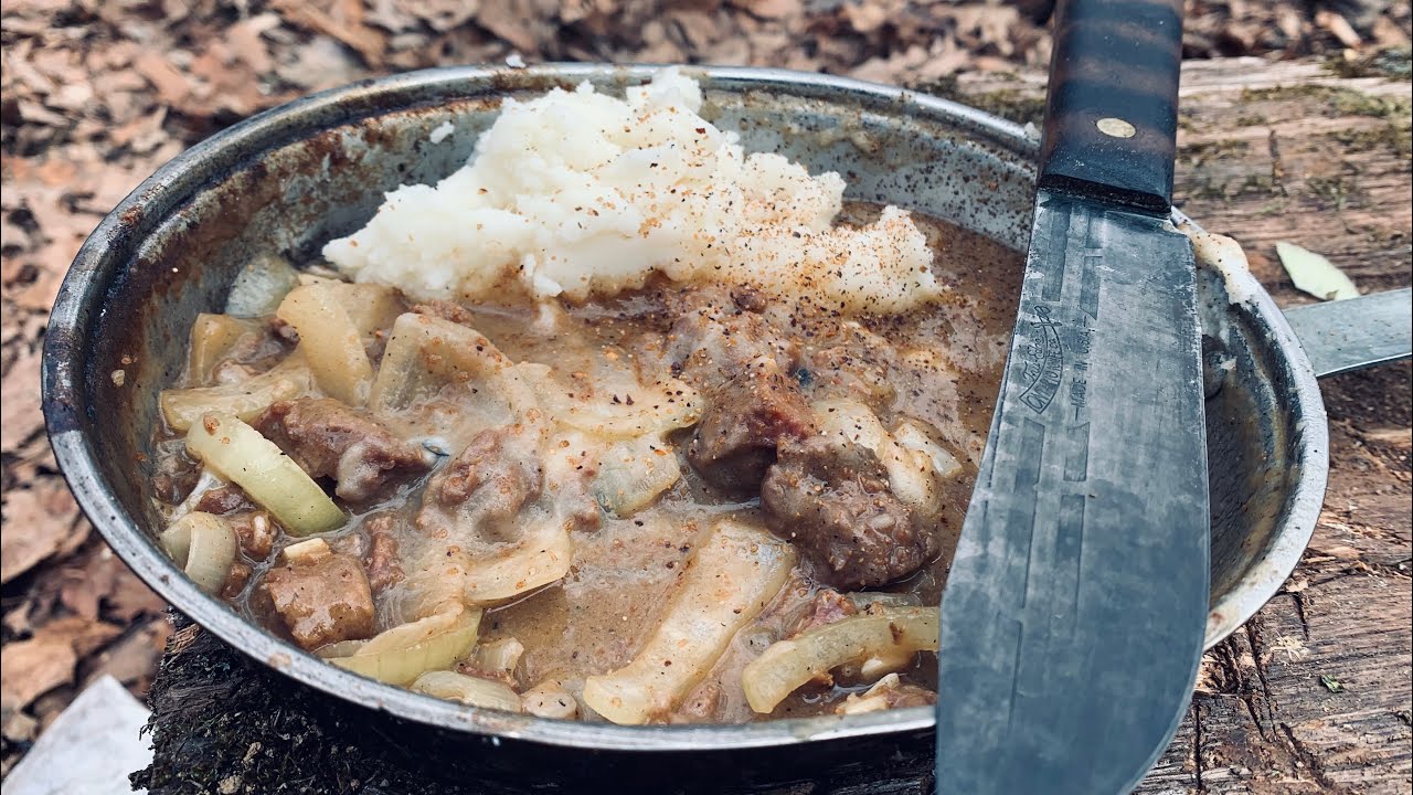 MESS KIT MEALS: BACKWOODS BEEF AND MASH #campfirecooking - YouTube