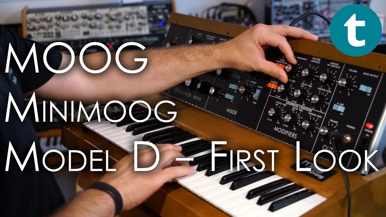Moog Minimoog Model D - First Look - YouTube
