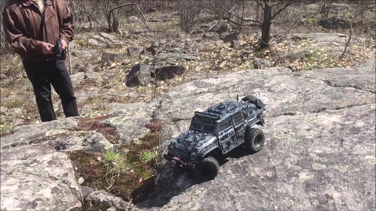 Traxxas TRX4 Tactical Pushing The Limits - YouTube