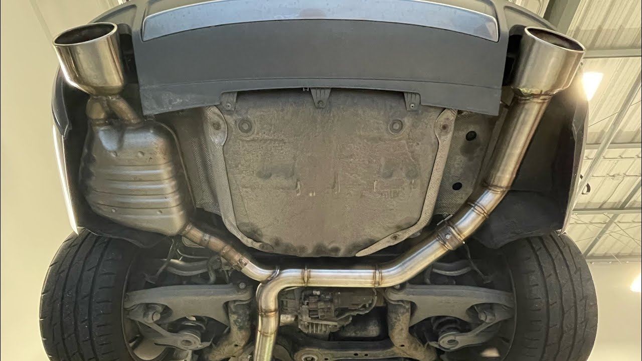 Audi B8 S4 Single 3.5" Exhaust - Stationary RPM Flares - YouTube