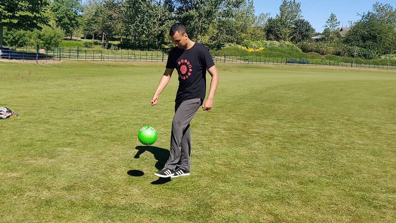 Euros 2021 Football Keepy Up Challenge - YouTube