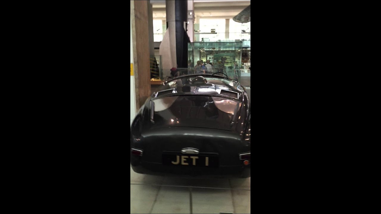 Rover JET1 Jet Turbine Car Prototype Concept at Science Museum, London ...
