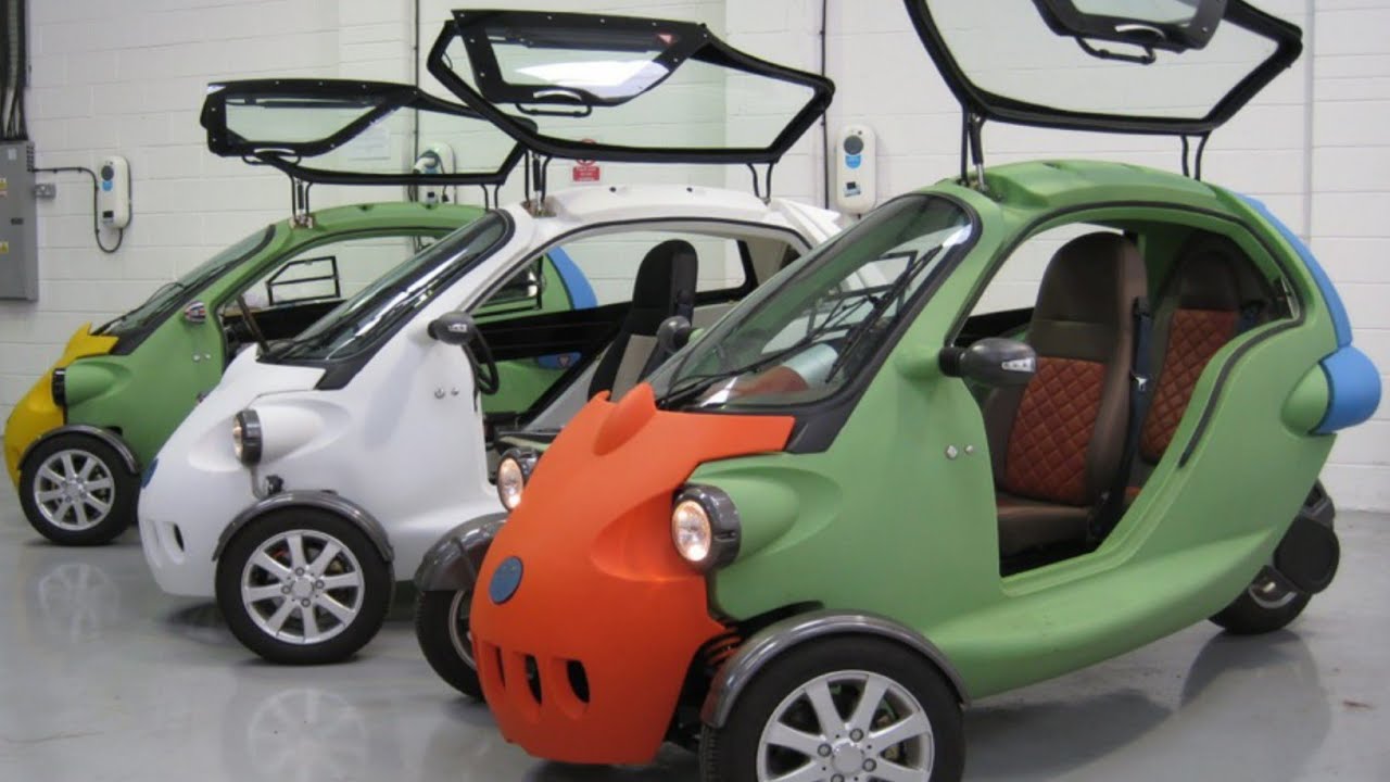 Amazing bug-eyed three-wheeled two-person Car You Have To See देखिये इस ...