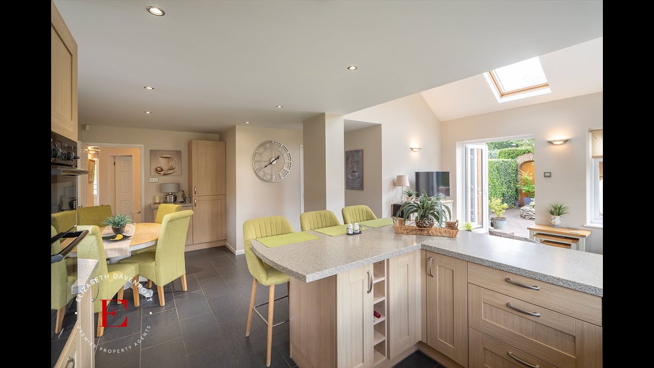 Bungalow for sale - Howes Lane, Coventry - YouTube