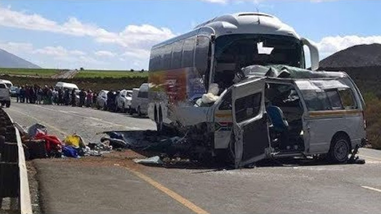 World Worst Drivers in Cars 2018 Episode 1 - YouTube